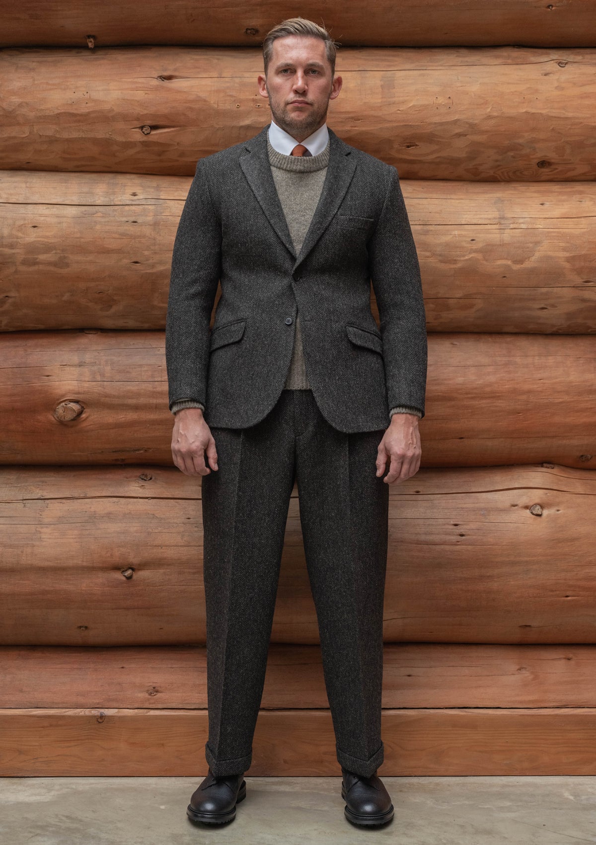 Edison Harris Tweed Gene Trouser - Charcoal Herringbone – Thomas ...