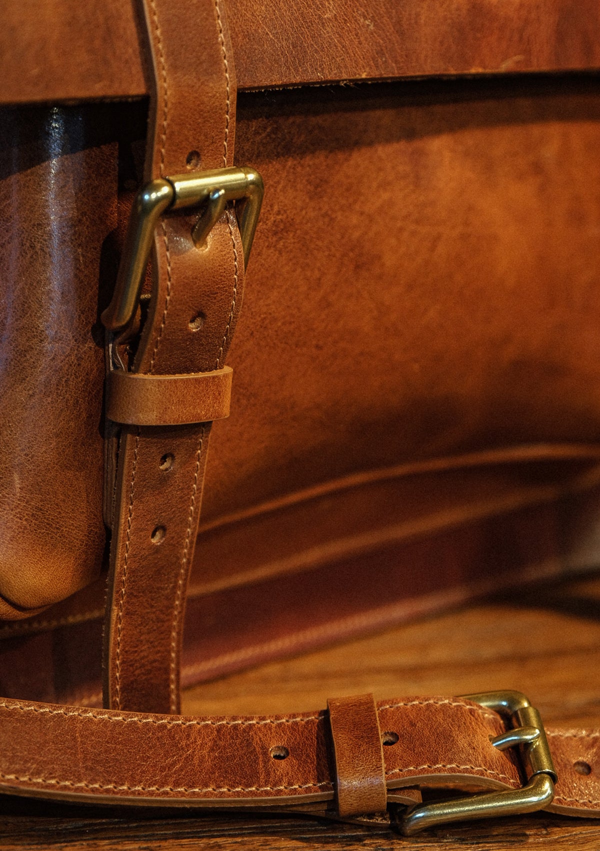 Luxury Saddle Leather Satchel - Tan – Thomas Farthing London